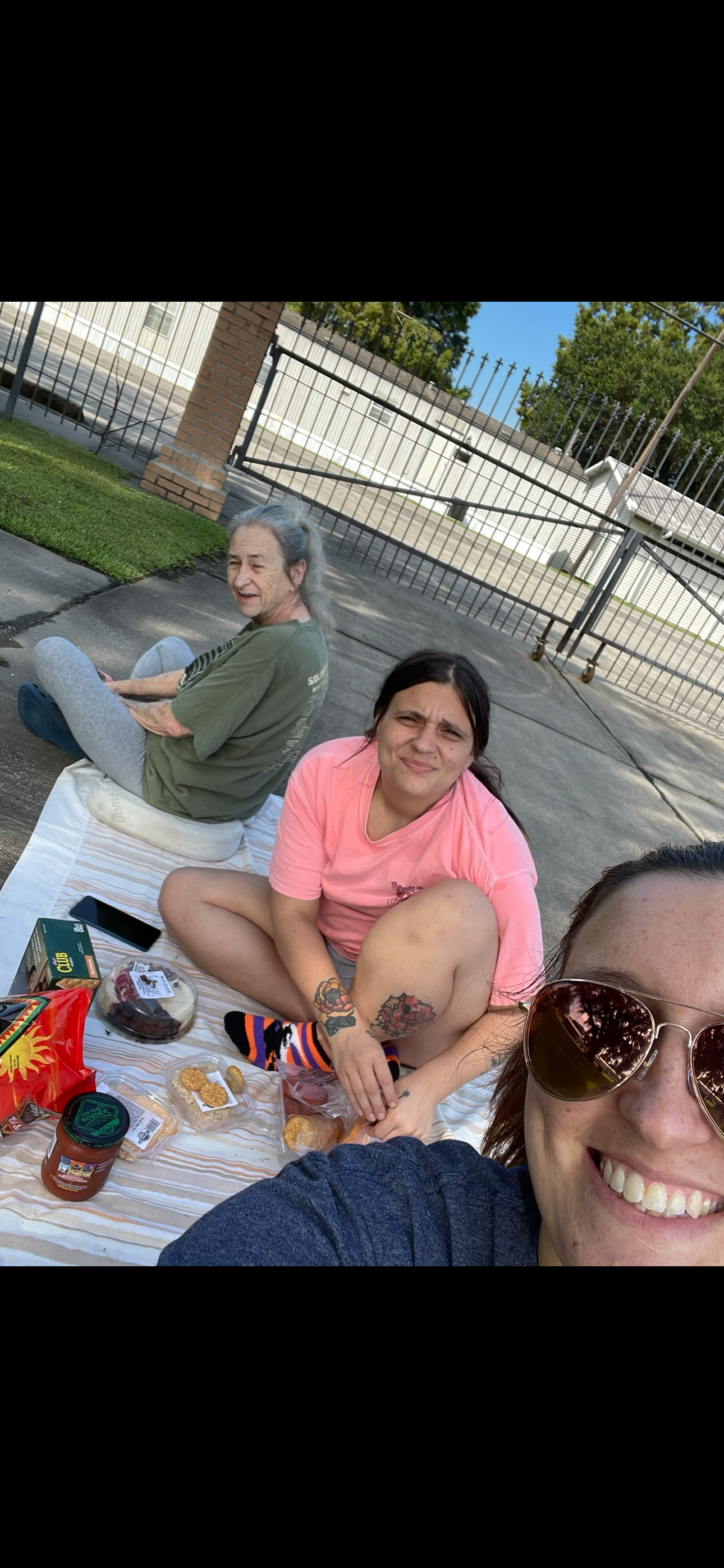 Bethany Tatum ️ Helping Paw with Maw Mary’s Final Farewell