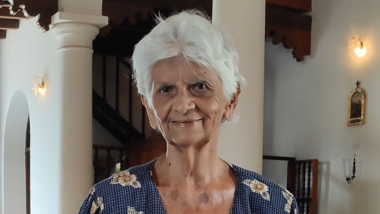 Fundraiser by E Rojas : Give Grandma Fina a Second Chance to Walk